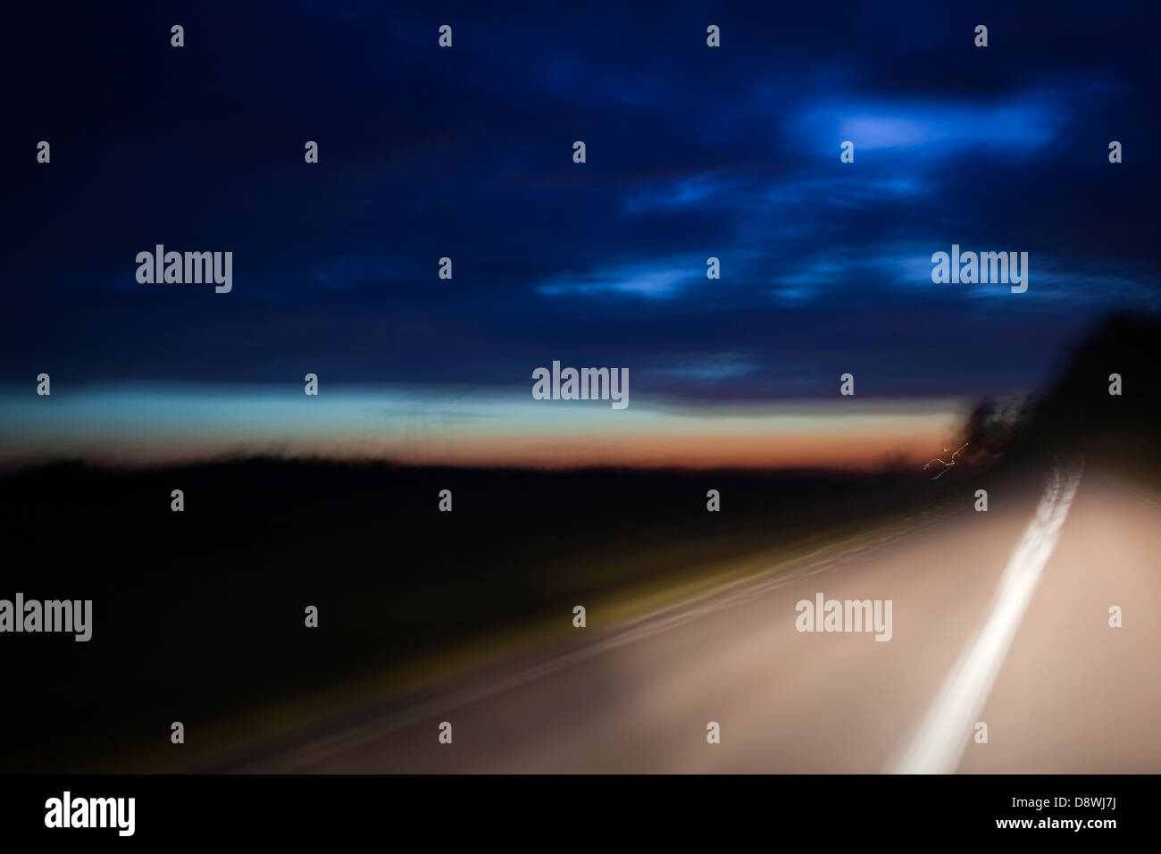 Country road night hi-res stock photography and images - Alamy