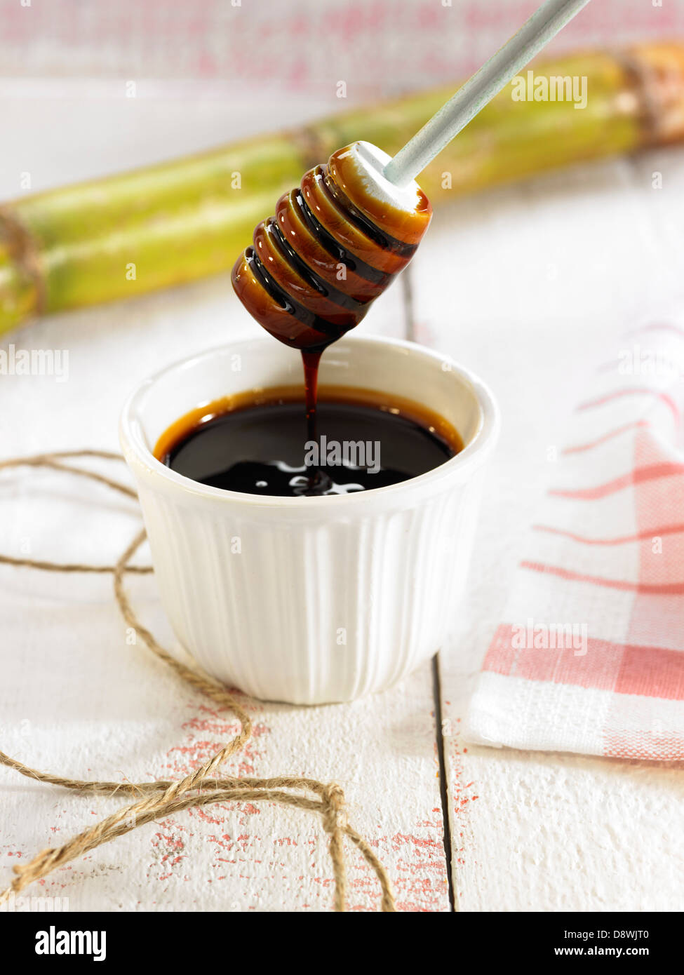 Treacle hi-res stock photography and images - Alamy