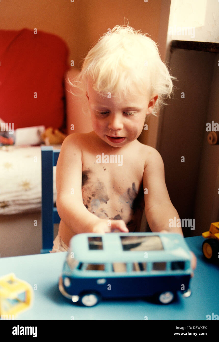 A boy playing Stock Photo - Alamy