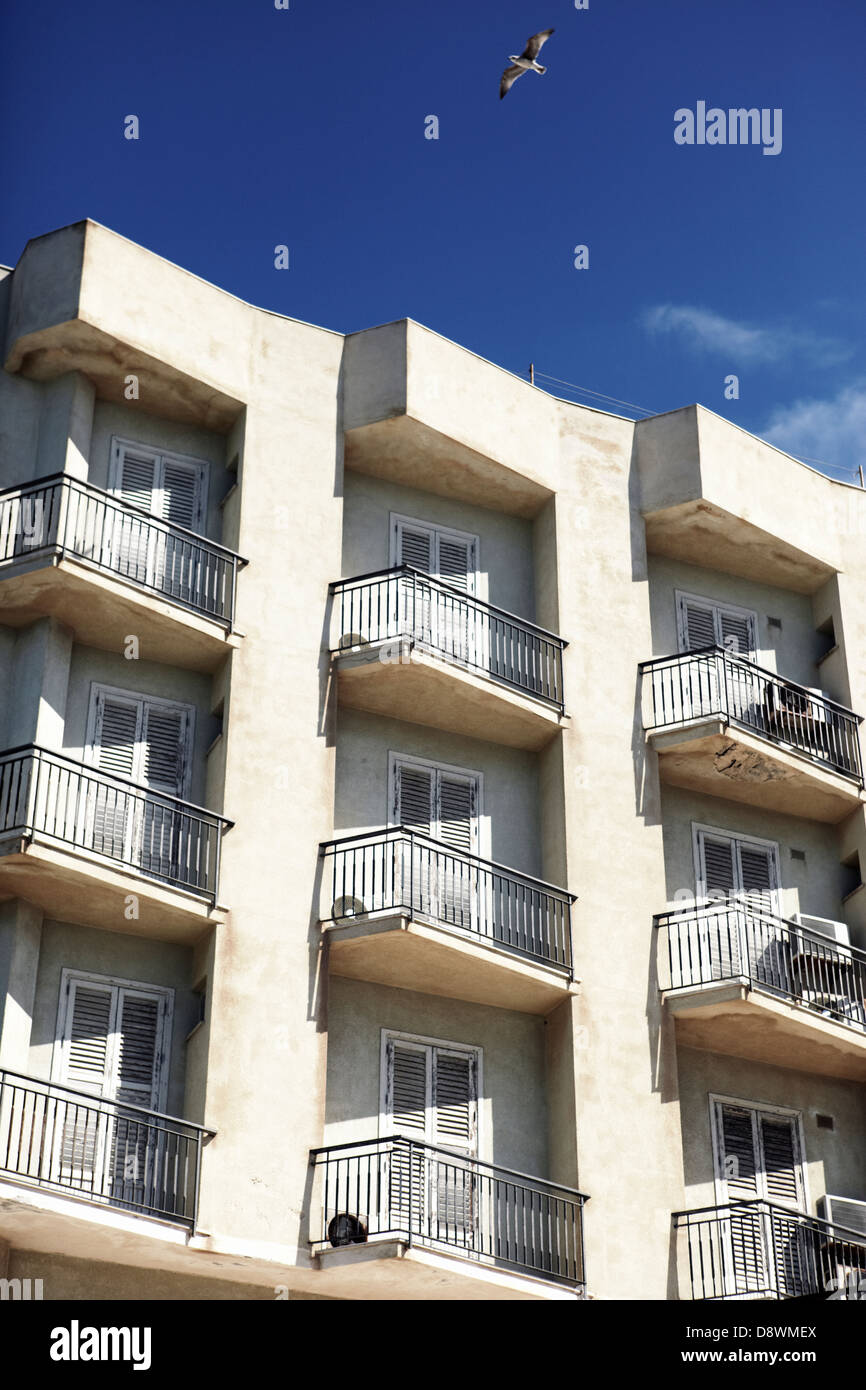 Hotel exterior hi-res stock photography and images - Alamy