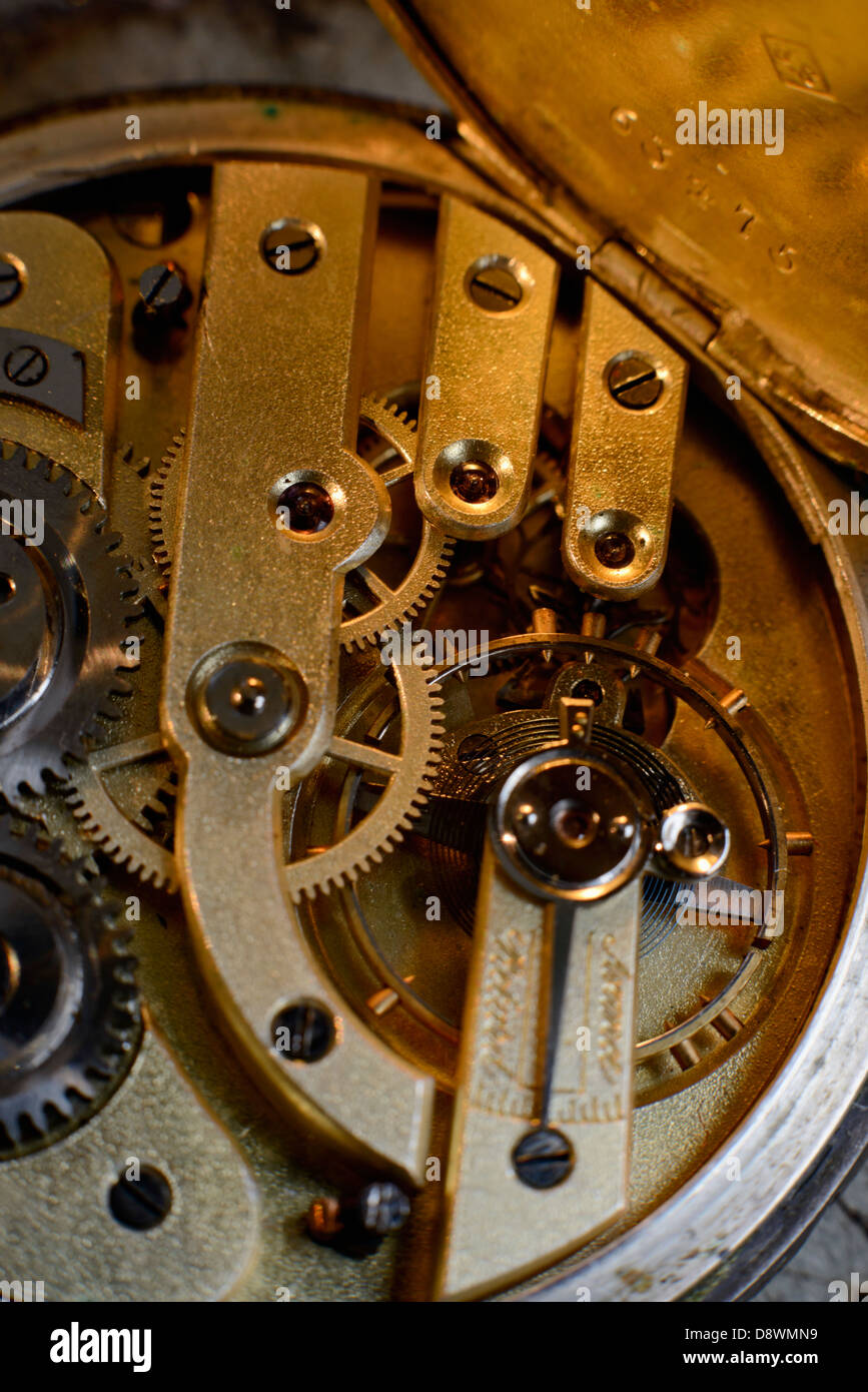 Time watch mechanism close hi-res stock photography and images - Alamy