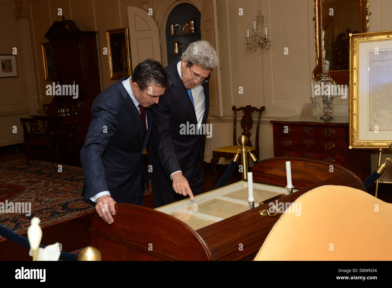 Secretary Kerry Shows NATO Secretary General Rasmussen the Desk on ...
