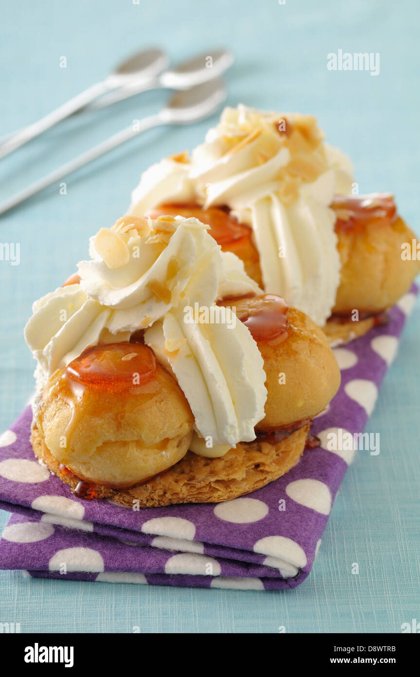 Saint honore hi-res stock photography and images - Alamy