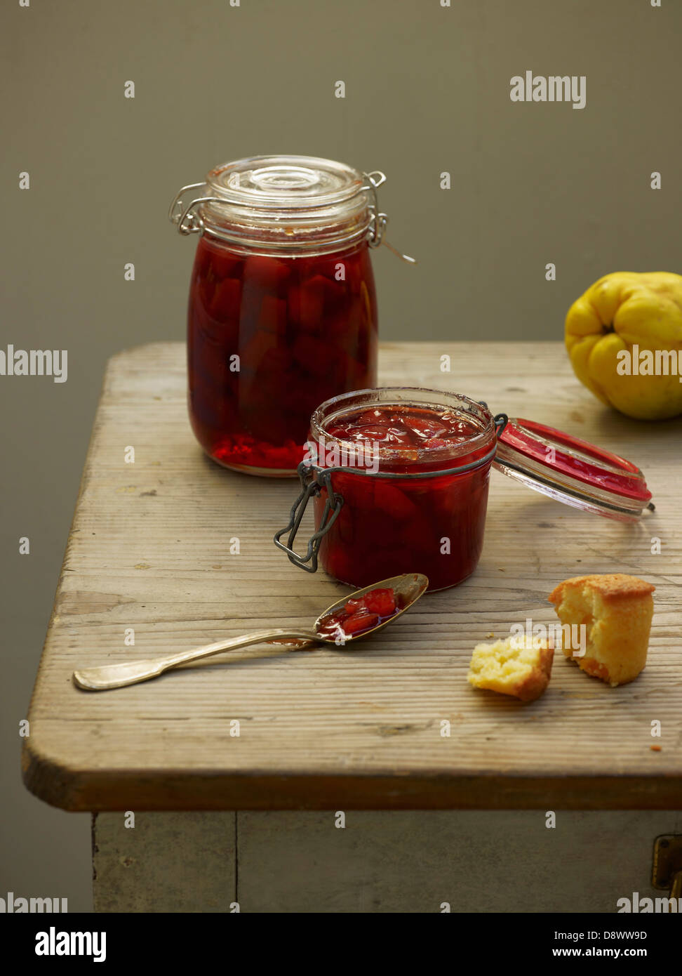 Quince jam hi-res stock photography and images - Alamy