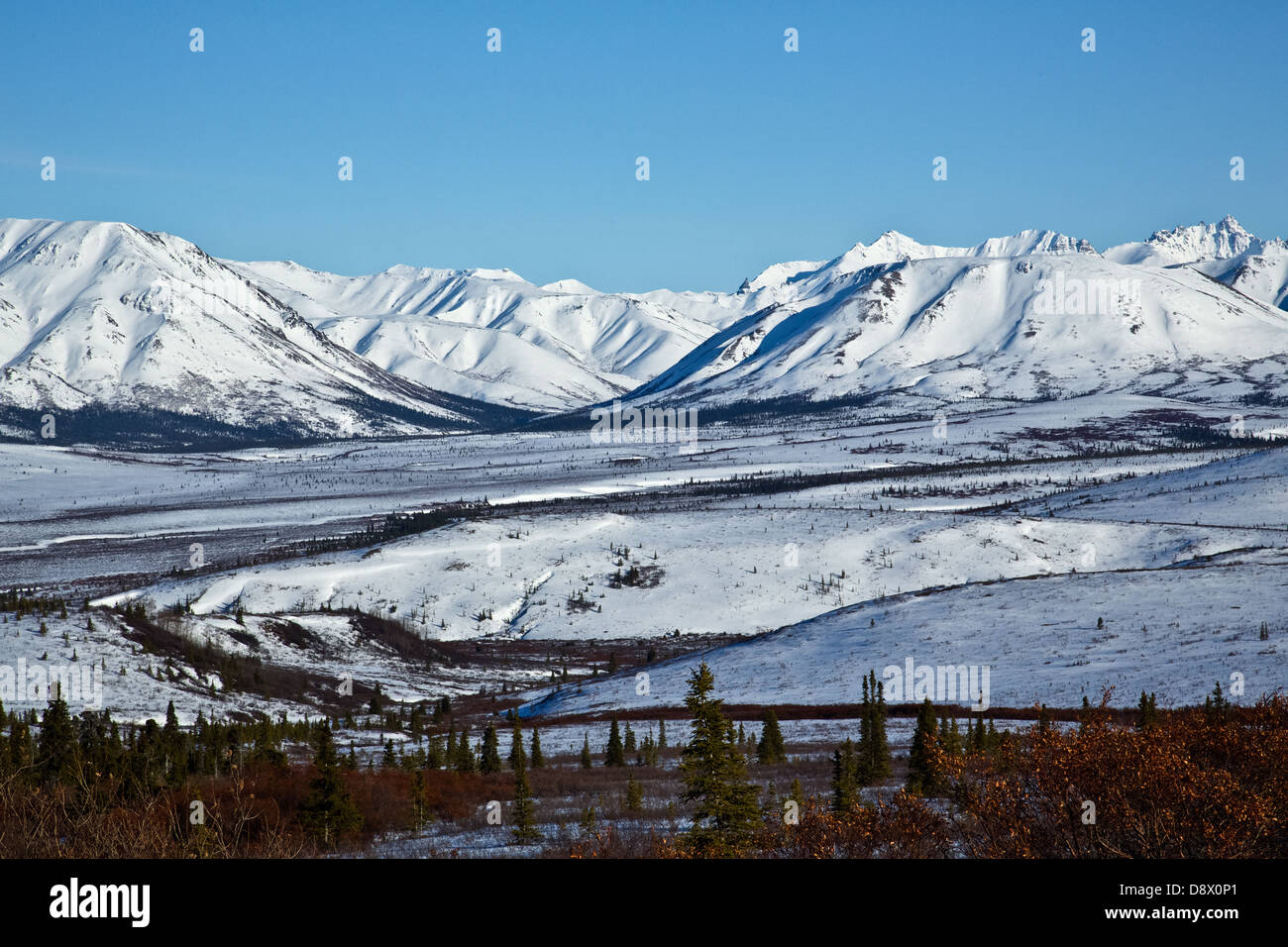 Snow over Alaska's Denali National Park Stock Photo - Alamy