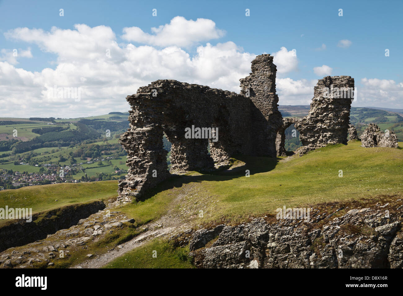 Castell powys hi-res stock photography and images - Alamy