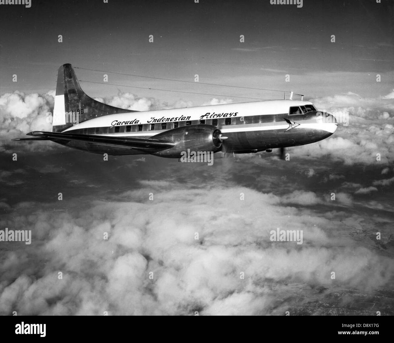 Convair 240 twin engine hi-res stock photography and images - Alamy