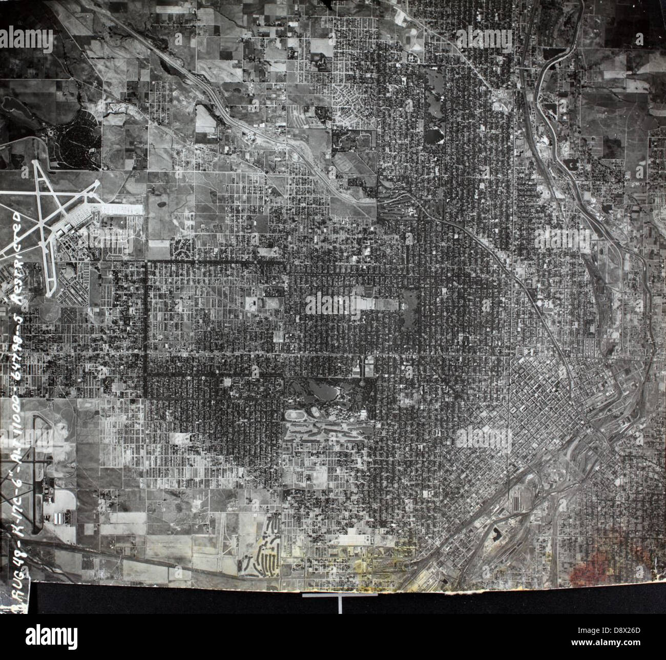 Aerial reconnaissance plane hi-res stock photography and images - Alamy