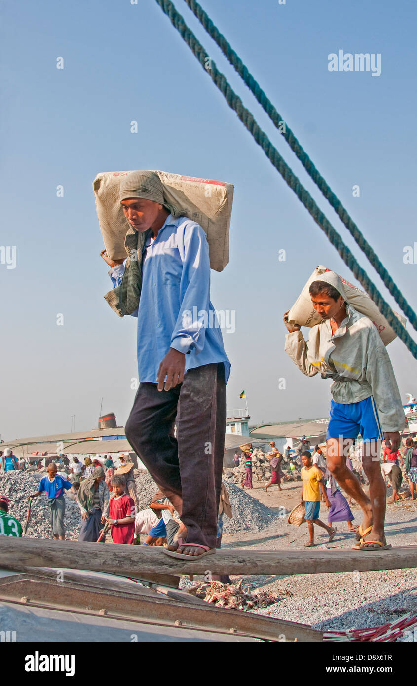 Manual work labor labour hi-res stock photography and images - Alamy