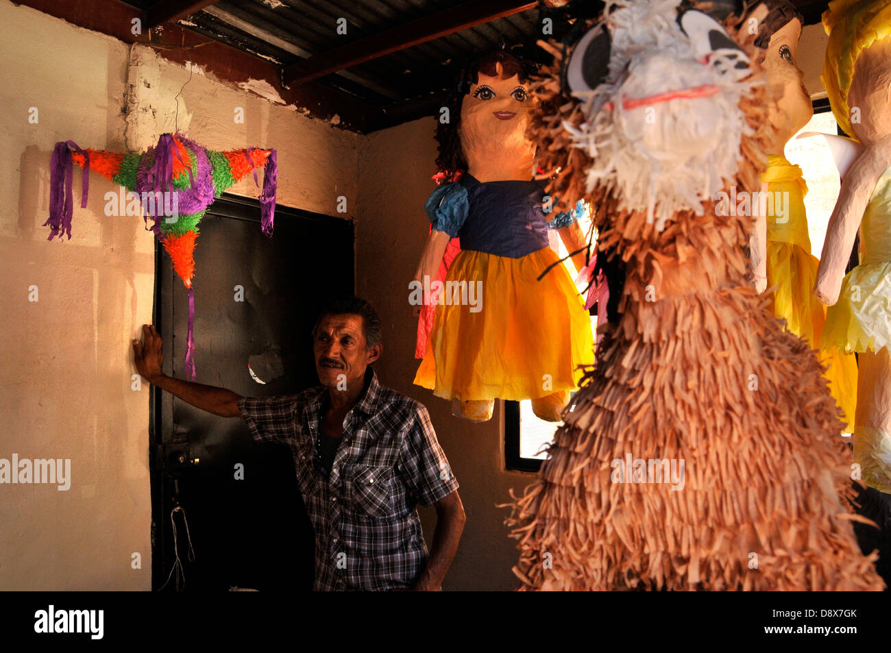 Pinatas hi-res stock photography and images - Alamy
