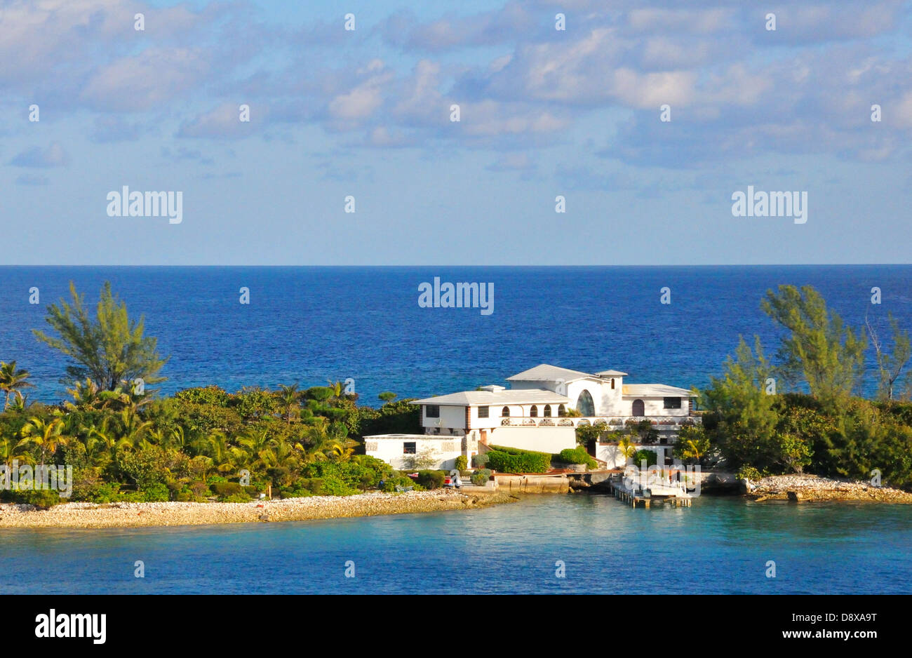 Private residence in the Bahamas Stock Photo - Alamy