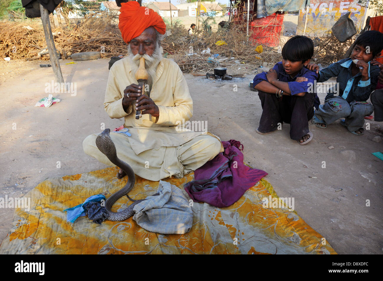 Madari hi-res stock photography and images - Alamy