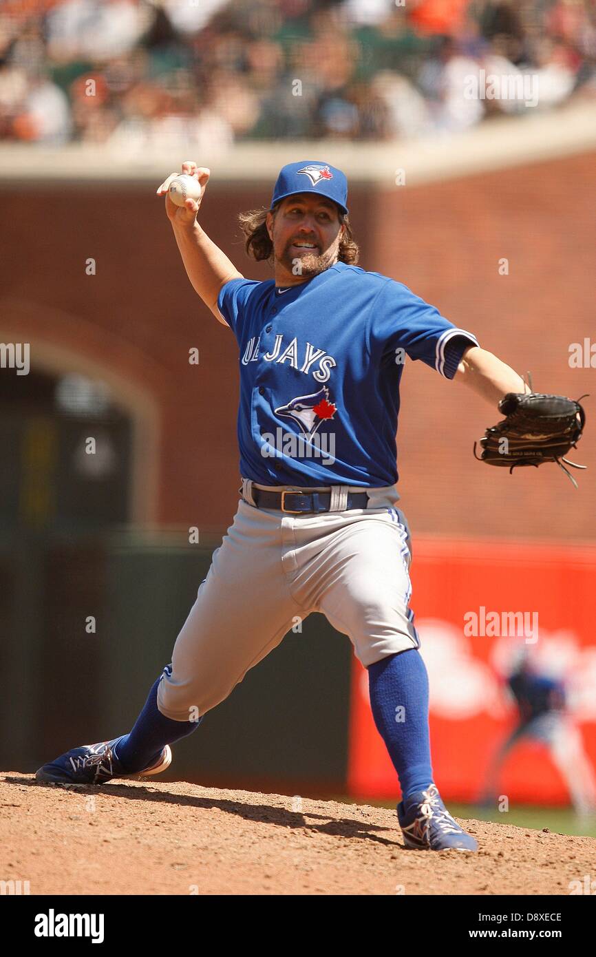 San Francisco, California, USA. 5th June 2013. Toronto pitcher R.A ...