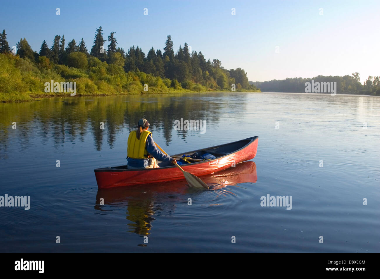 Canoeing on the Willamette River, Willamette River Greenway, Polk ...