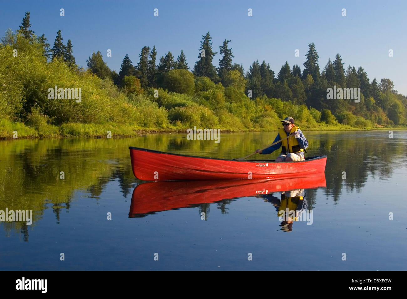 Canoeing on the Willamette River, Willamette River Greenway, Polk ...