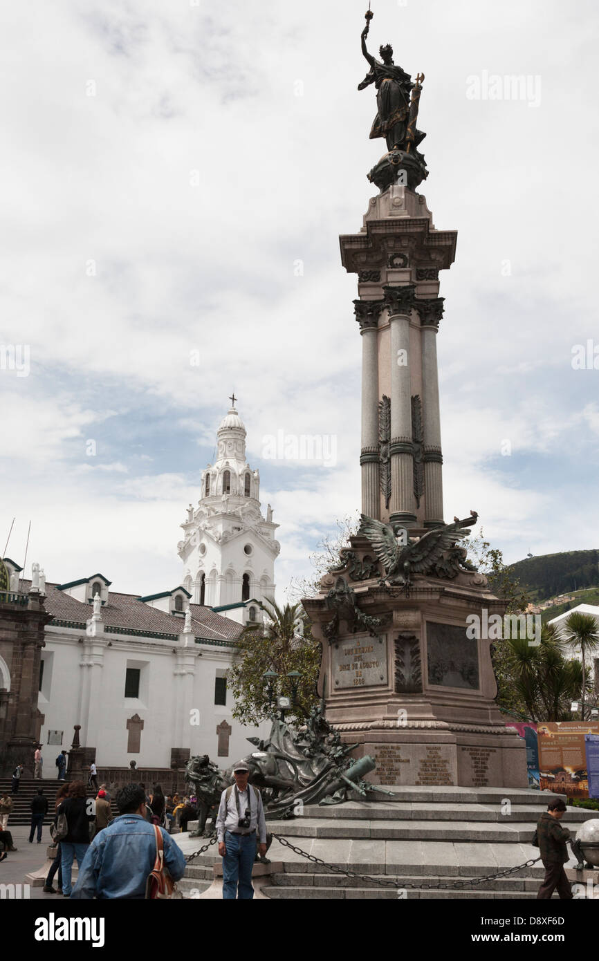 Plaza de la independencia city hi-res stock photography and images - Alamy