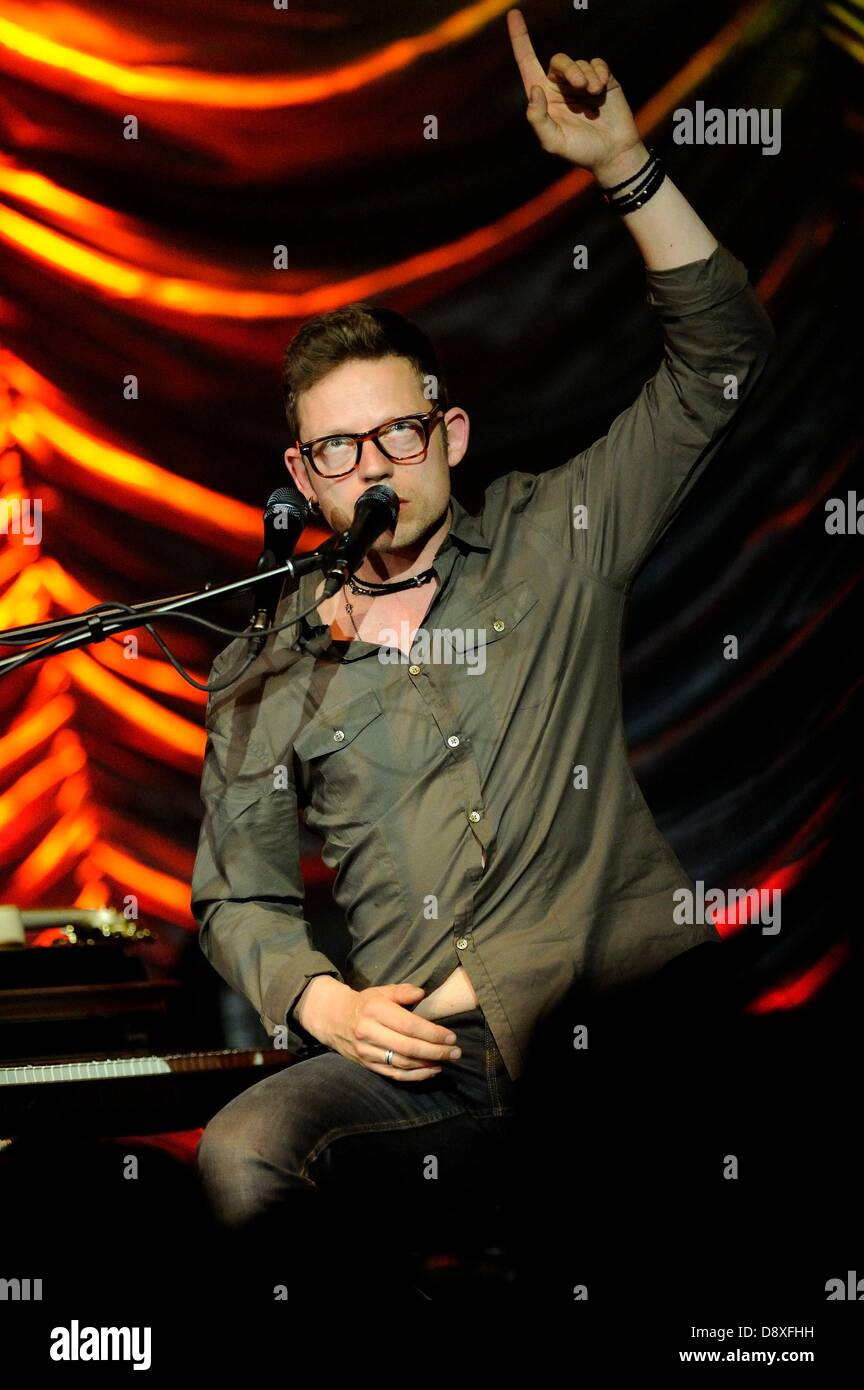 Toronto, Canada. 5th June 2013. Norwegian singer Jarle Bernhoft ...