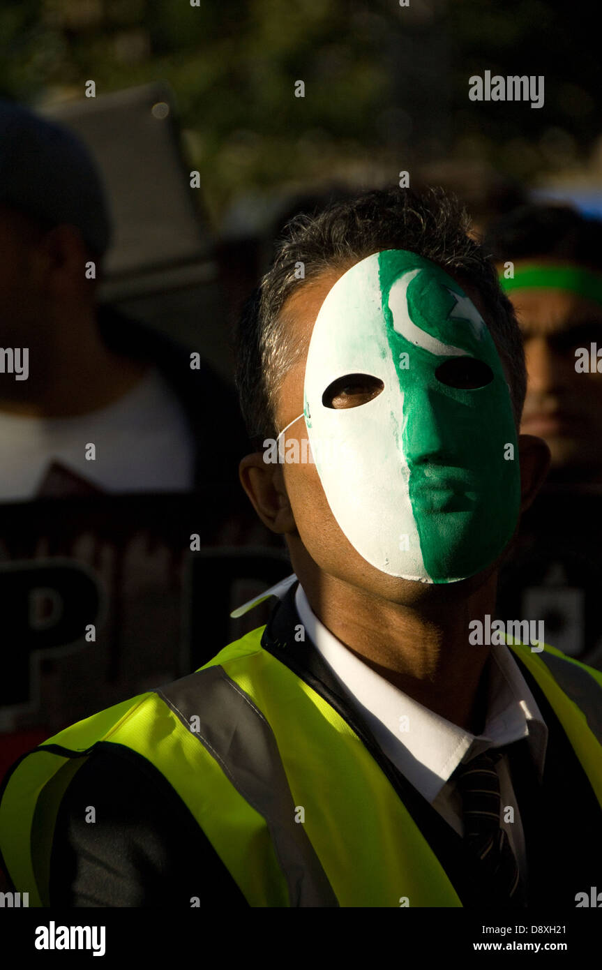 Islamic muslim flag pakistan hi-res stock photography and images - Alamy