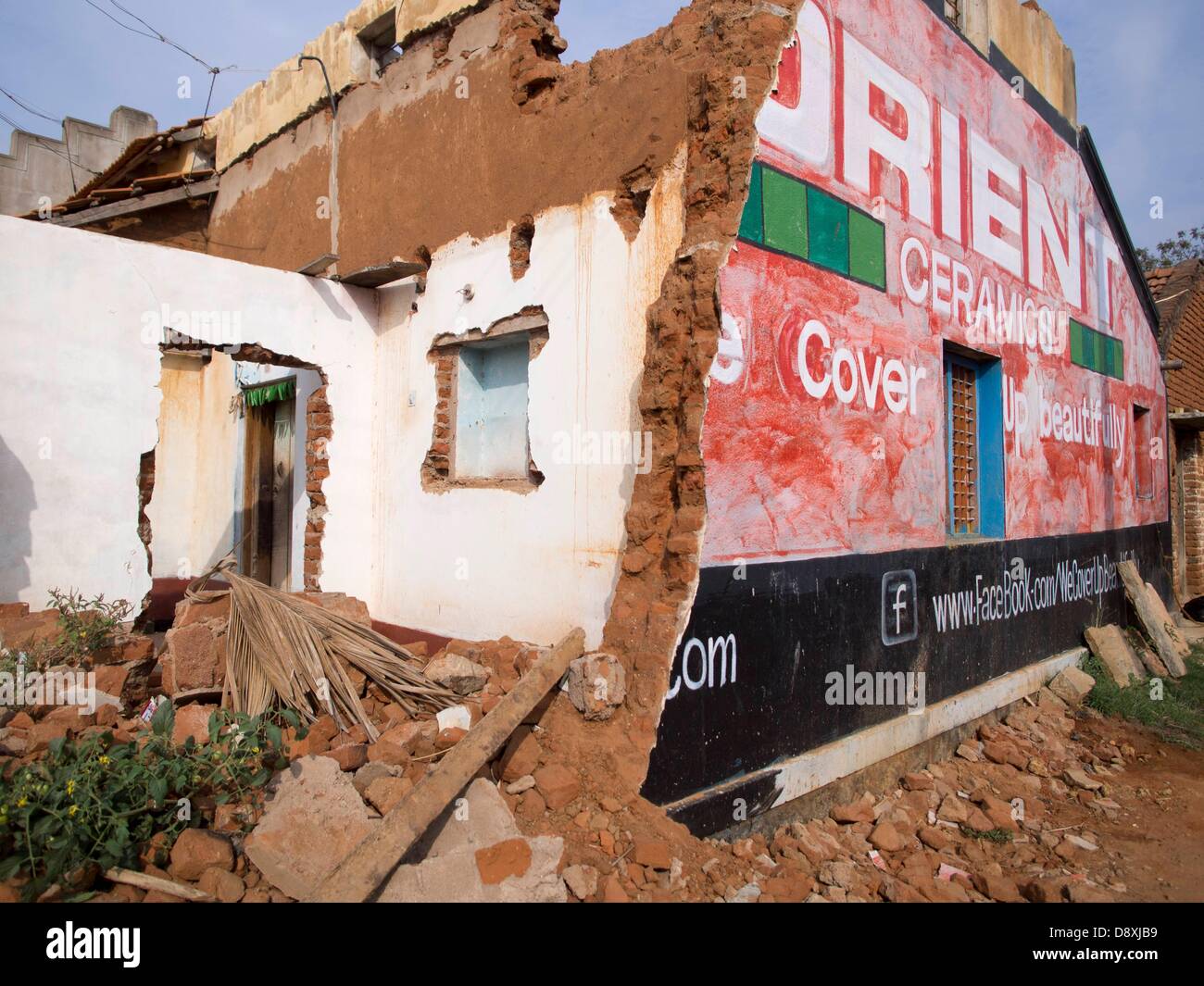 Feb 14, 2013 - Karnataka, India - Demolished walls of a building that ...