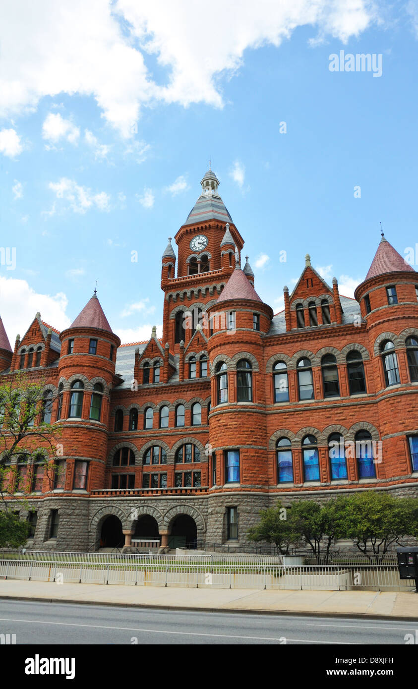 Old red museum hi-res stock photography and images - Alamy