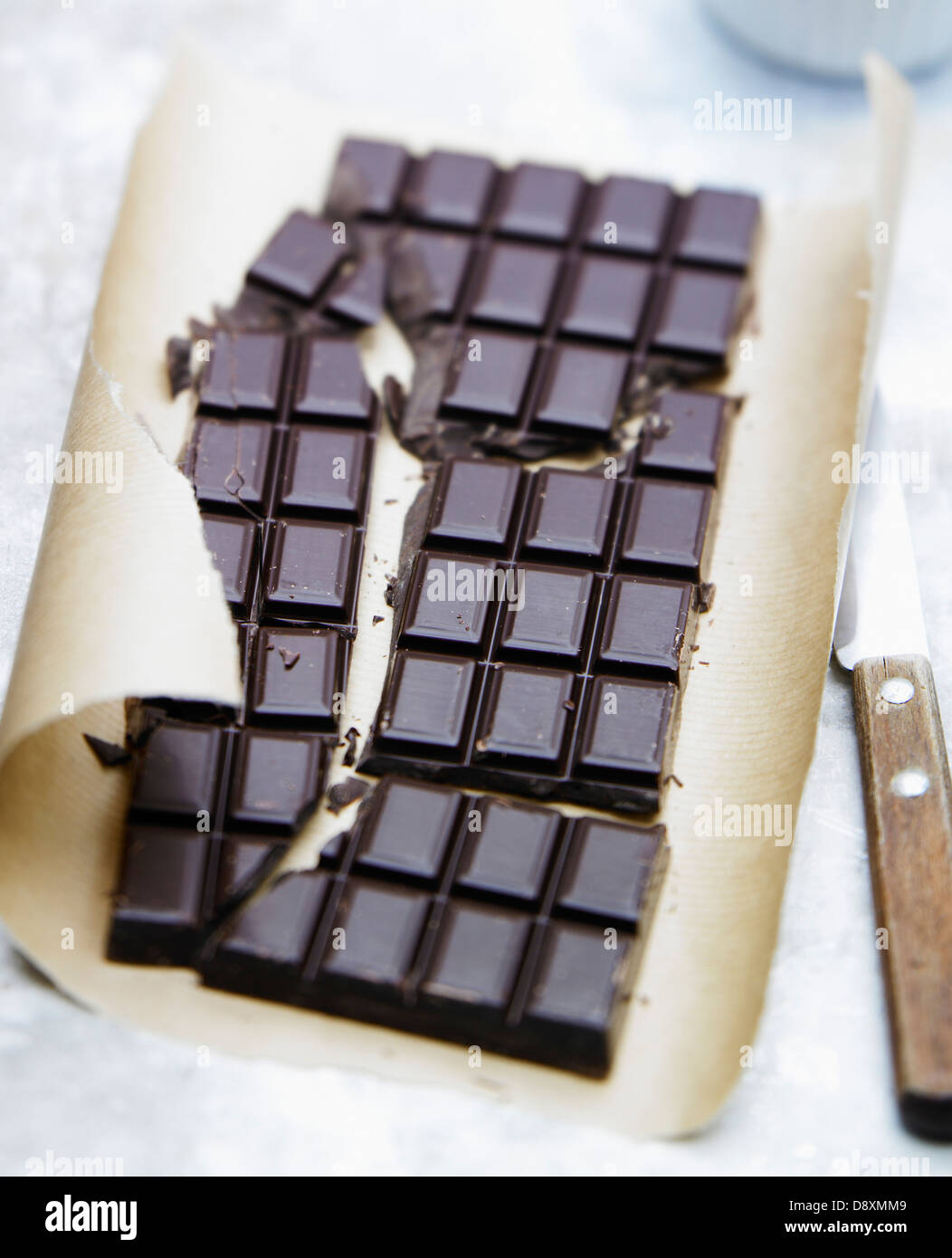 Dark chocolate hi-res stock photography and images - Alamy