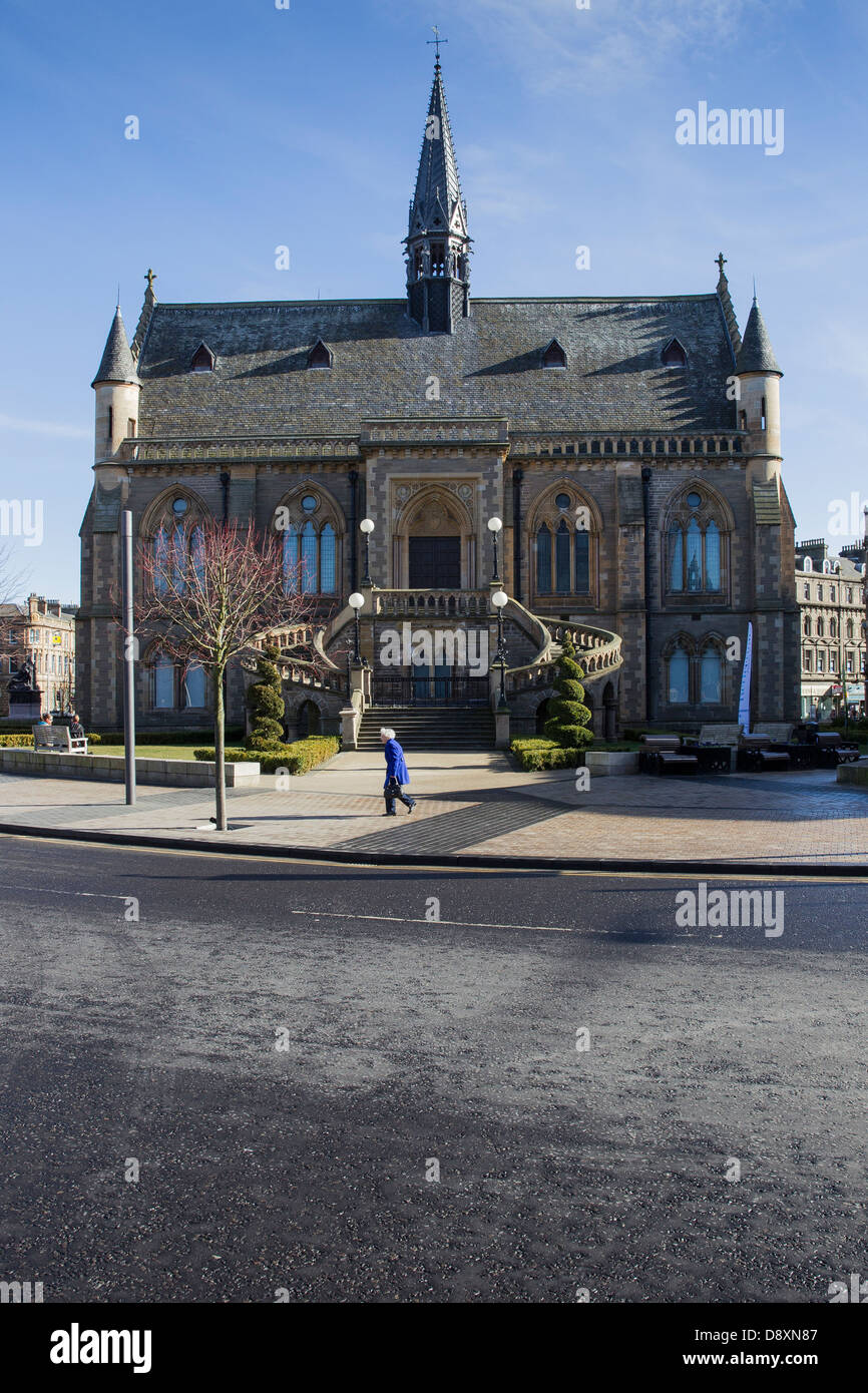 mac mc manus art gallery museum dundee scotland uk Stock Photo - Alamy