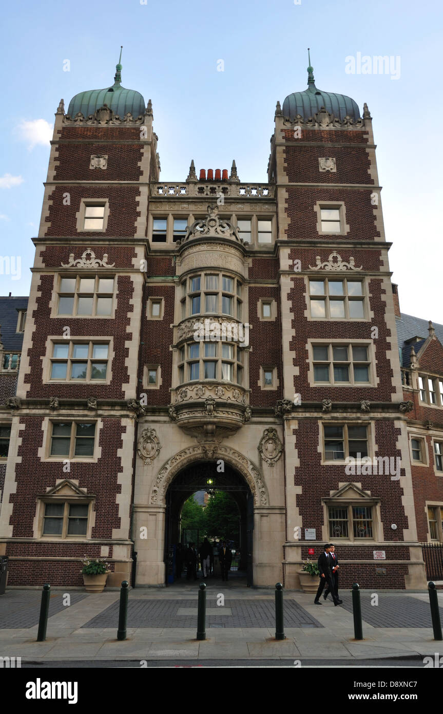 University of pennsylvania student hi-res stock photography and images ...
