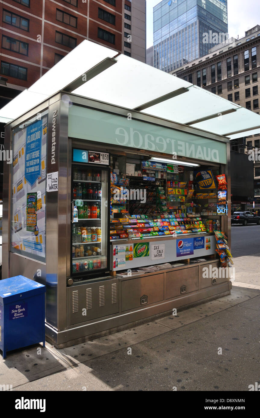 Snack kiosk, New York, USA Stock Photo - Alamy