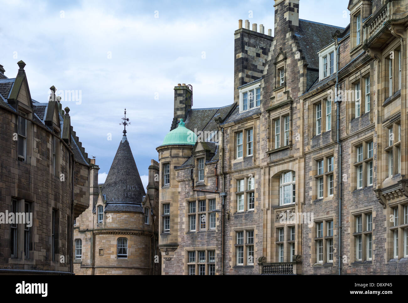 Edinburgh traditional house hi-res stock photography and images - Alamy
