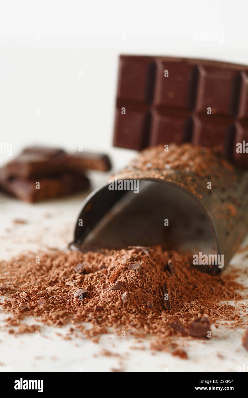 White chocolate grating hi-res stock photography and images - Alamy