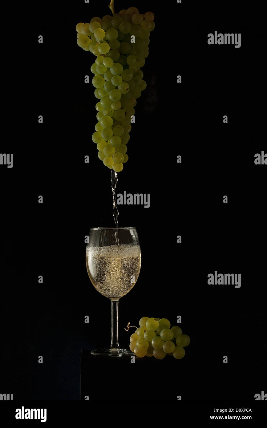 Pressing grapes hi-res stock photography and images - Alamy