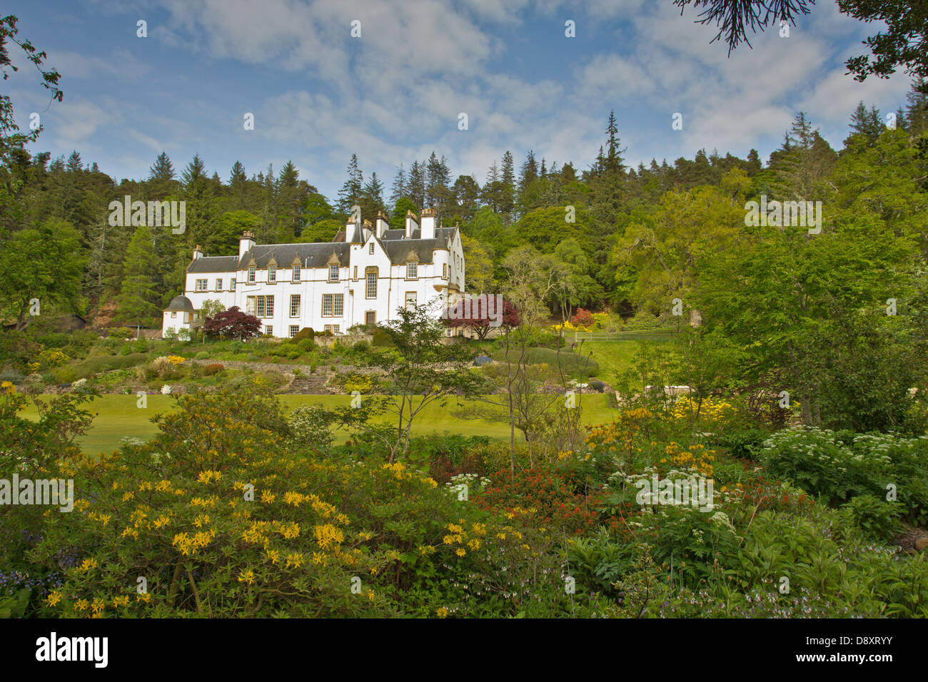 LOGIE HOUSE AND GARDENS WITH EXTENSIVE FLOWER BEDS LOGIE STEADING NEAR ...