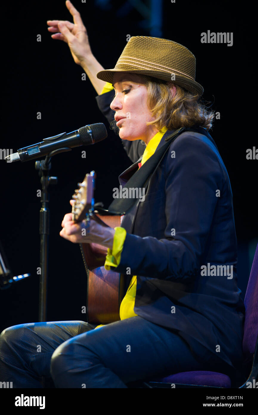 Cerys matthews hi-res stock photography and images - Alamy
