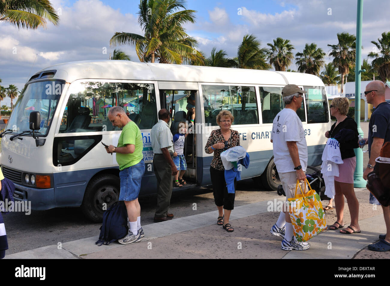 Bahamas tour nassau hi-res stock photography and images - Alamy
