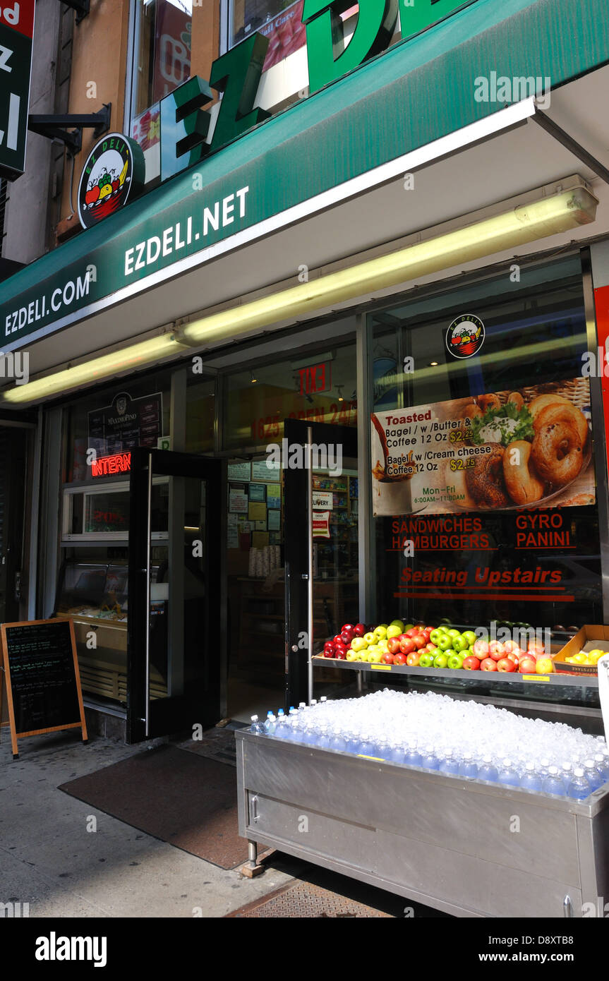 Grocery store in New York City with fruits and water bottles in ice for ...