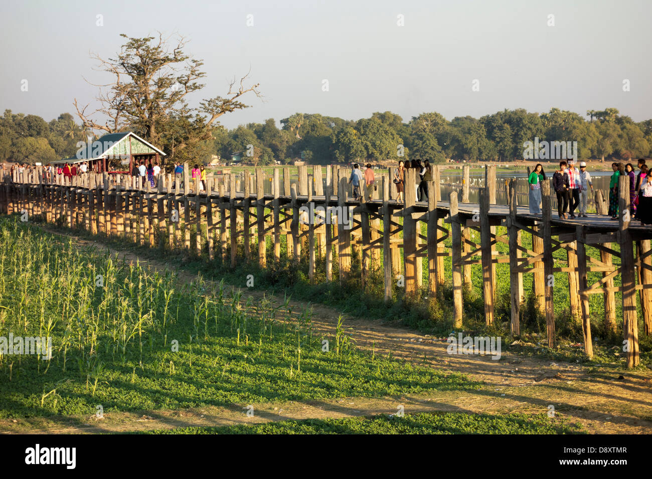The U Bein Teak Bridge across Taungthaman Lake, Myanmar 2 Stock Photo ...