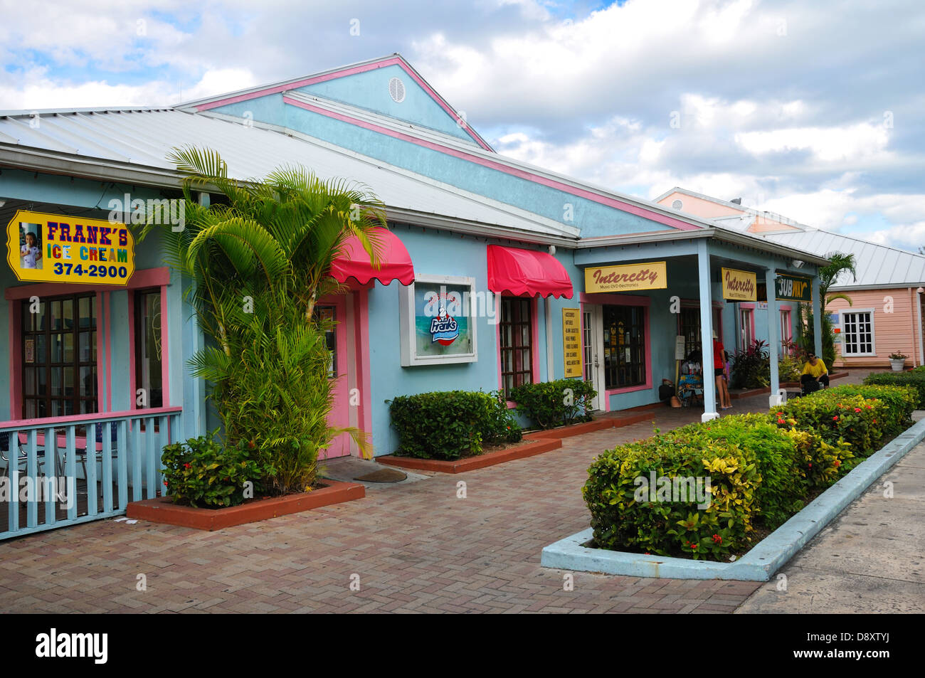 Shops in Straw Market, Freeport, Bahamas Stock Photo - Alamy