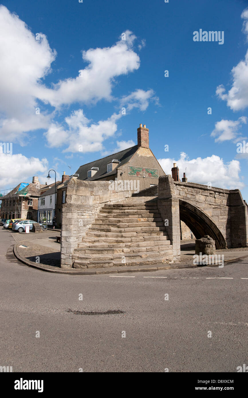 Trinity Bridge, 14th Century three-way stone arch bridge, Crowland ...