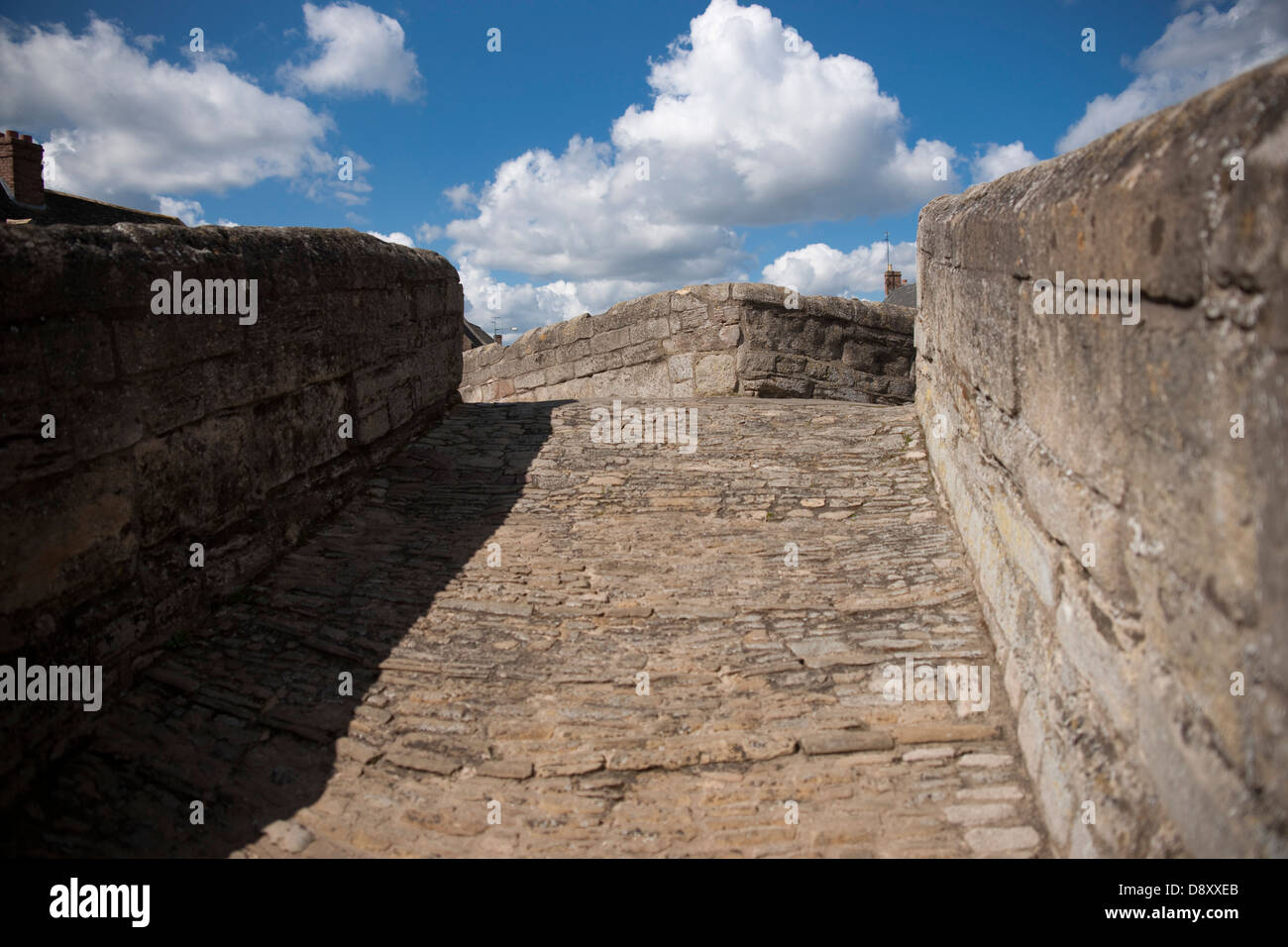 14th century pedestrian bridge hi-res stock photography and images - Alamy