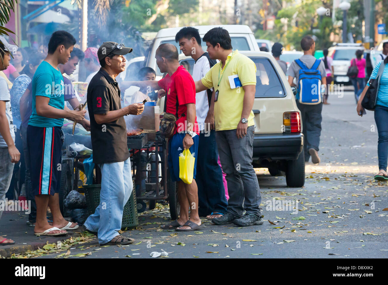 Everyday Life in the Streets of Manila, Philippines Stock Photo - Alamy