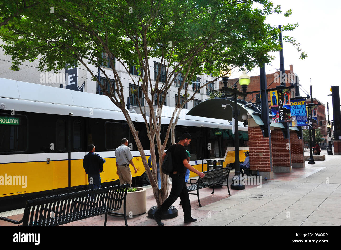 Dallas area rapid transit hi-res stock photography and images - Alamy