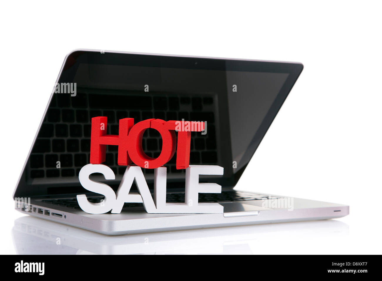 Computer, basket and free web shoping Stock Photo - Alamy