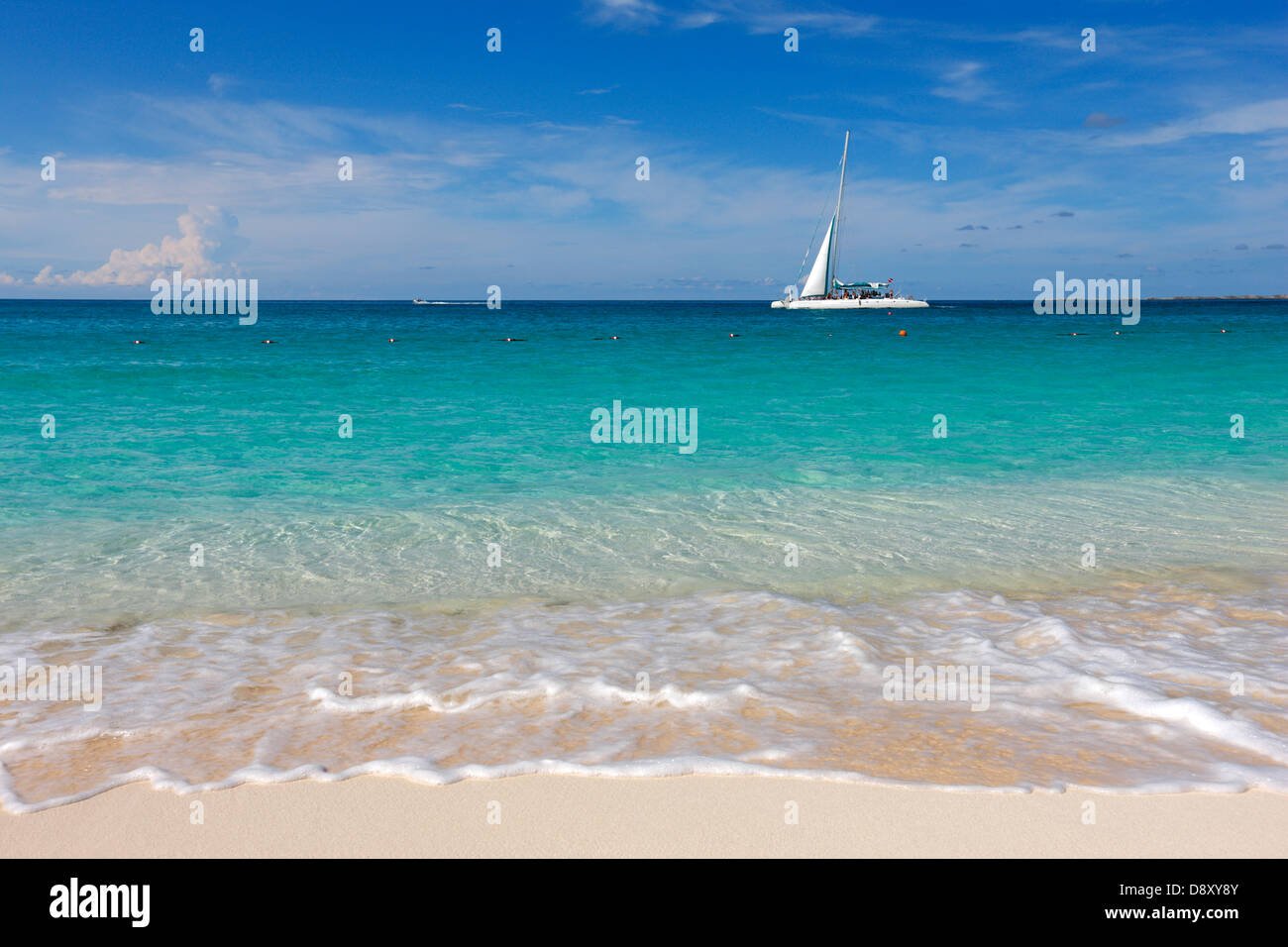 Sailing he ocean hi-res stock photography and images - Alamy
