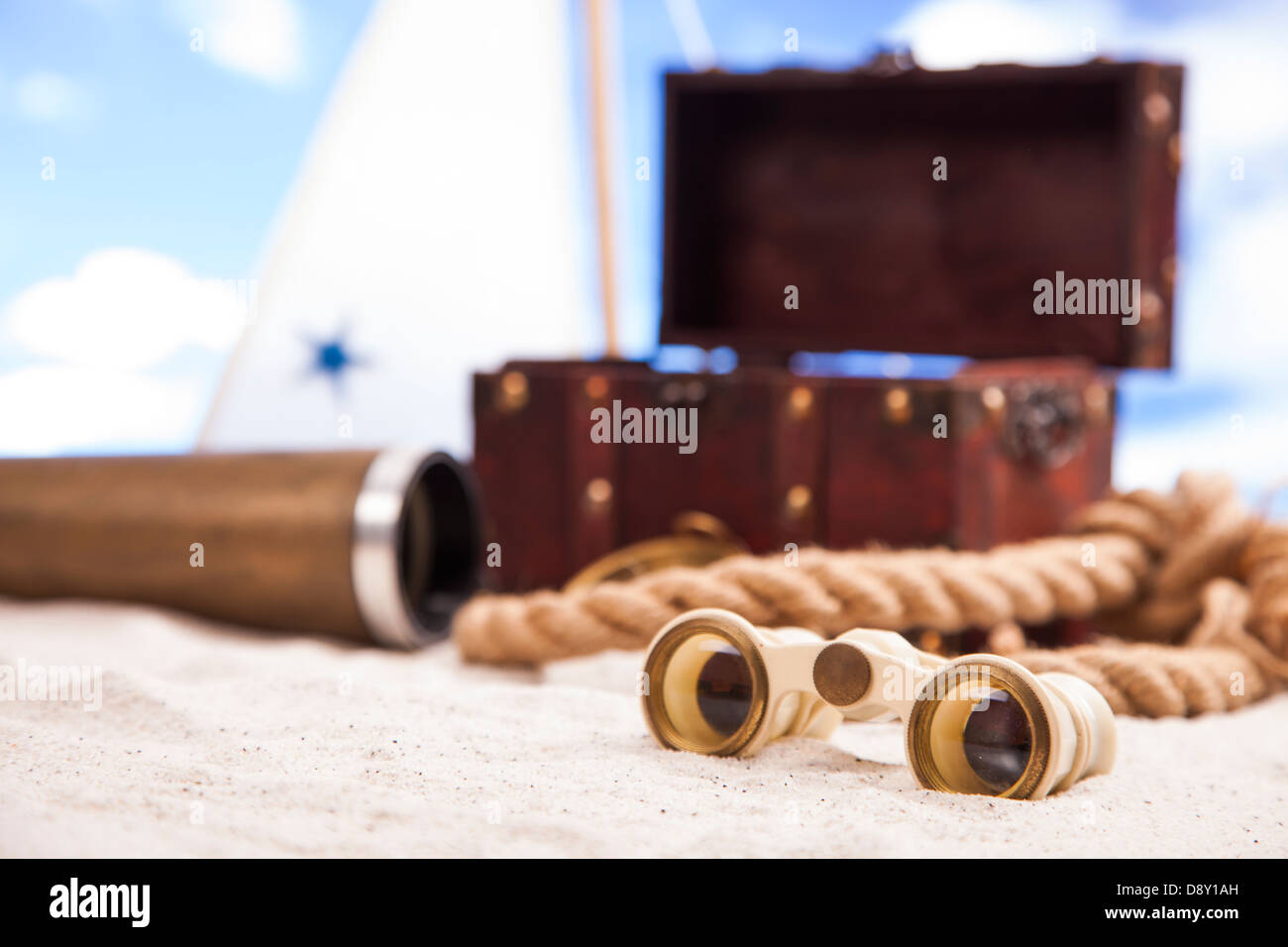 Treasures on the beach Stock Photo - Alamy