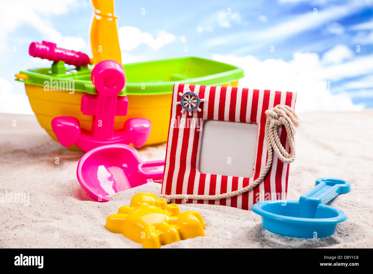 Treasures on the beach Stock Photo - Alamy