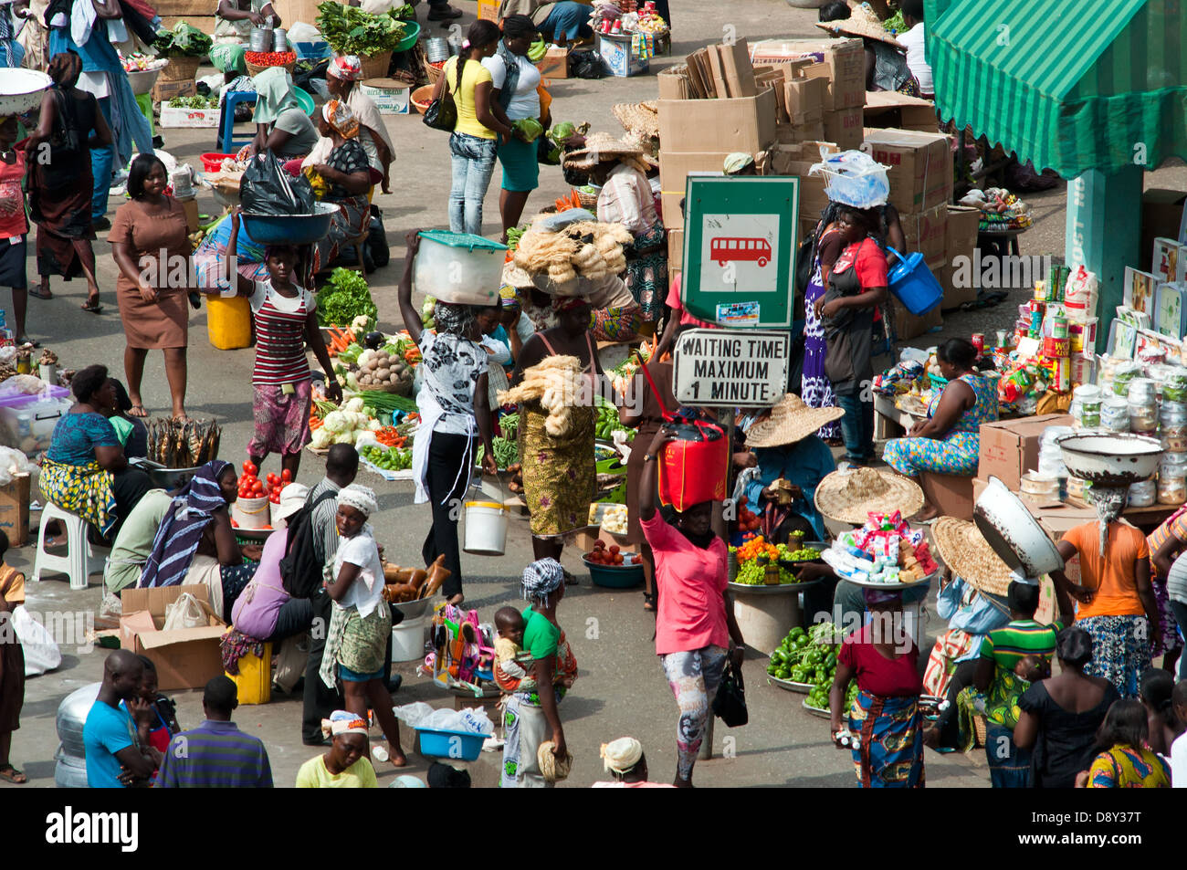 Ghana market hi-res stock photography and images - Alamy