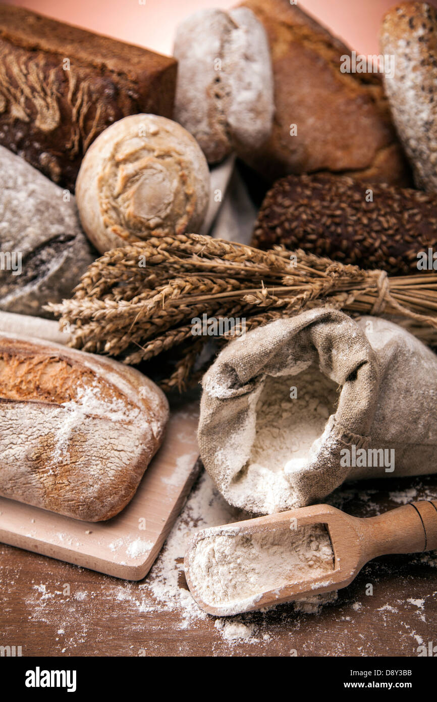 Bread in bakery Stock Photo - Alamy