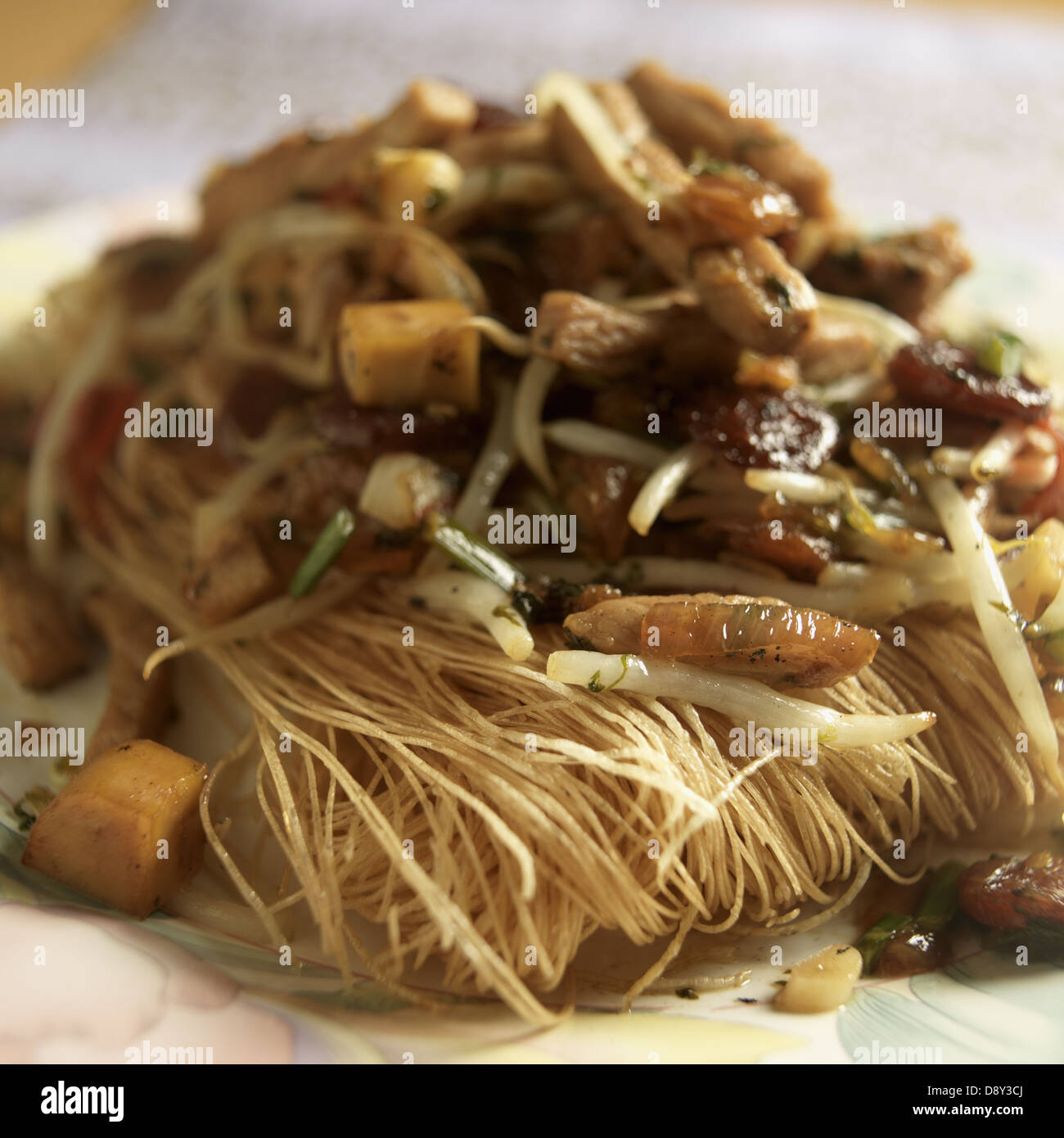 Mee Krob; Thai crispy noodle stir fry Stock Photo - Alamy