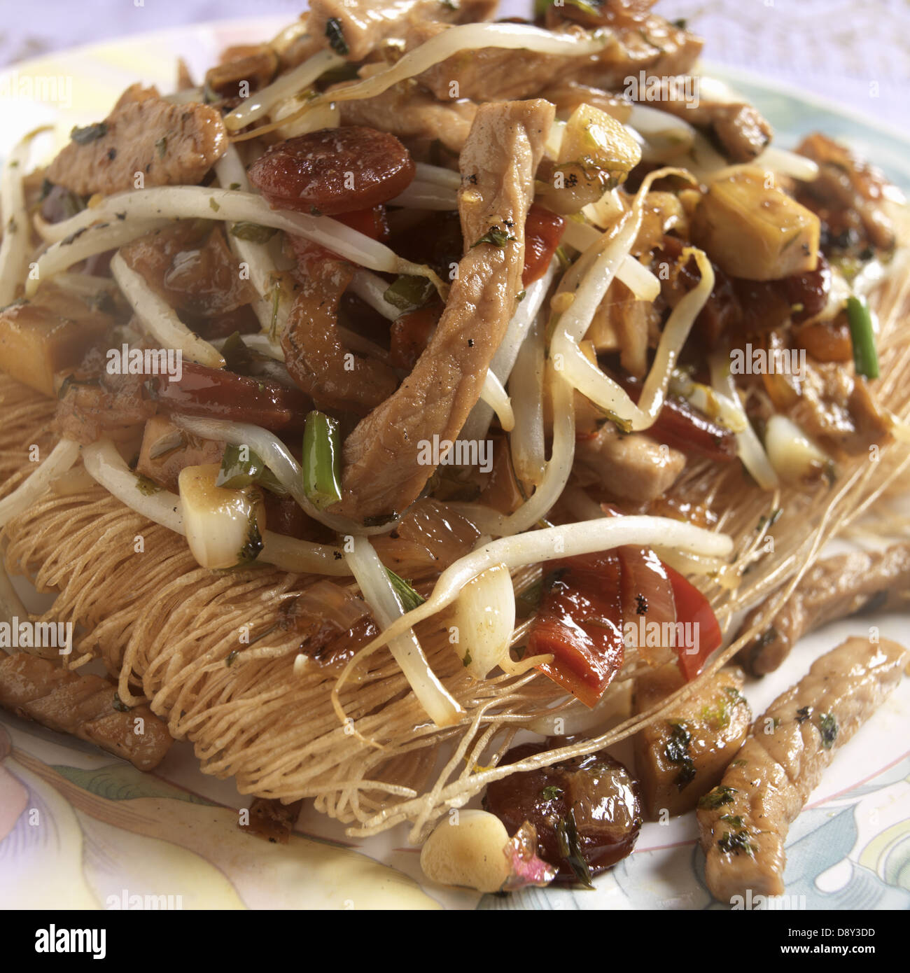 Mee Krob; Thai crispy noodle stir fry Stock Photo - Alamy