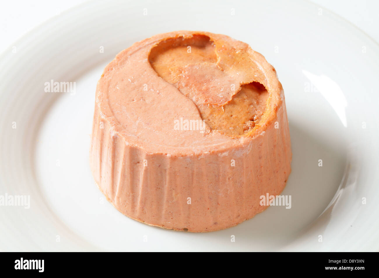 Smooth liver pate spread hi-res stock photography and images - Alamy